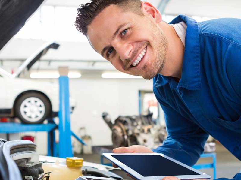 PREMIER MOTORS - About Us